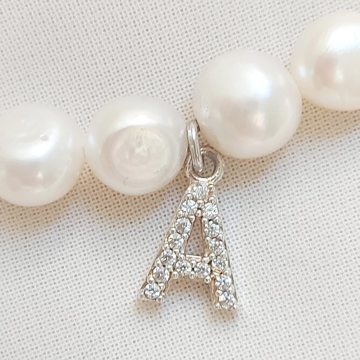 Queen letters – accsmels